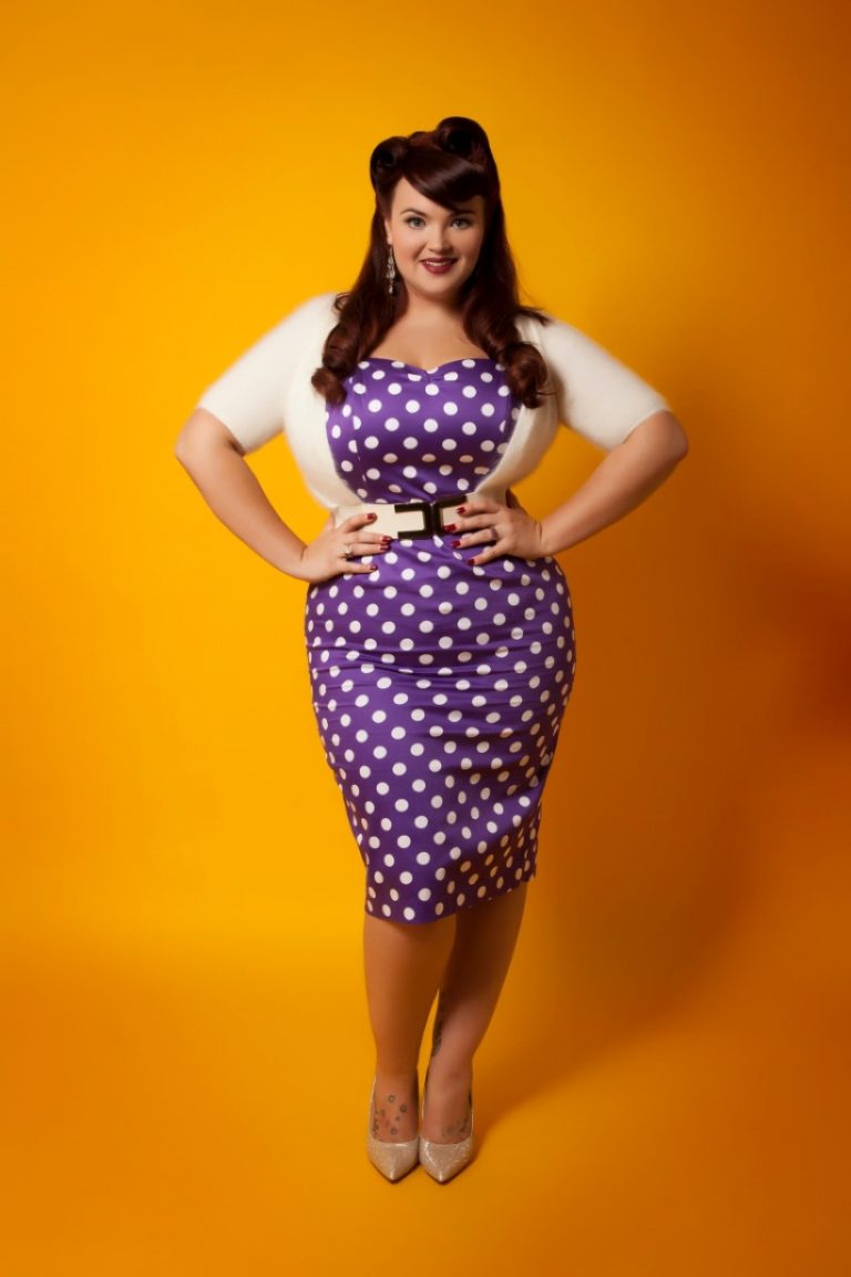 Plus size model Georgina Horne photo, video, instagram, height and weight